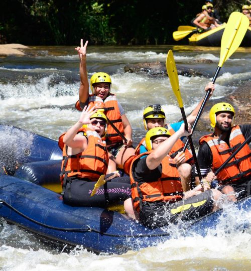 Rafting - BASE 44 Rafting & Aventuras